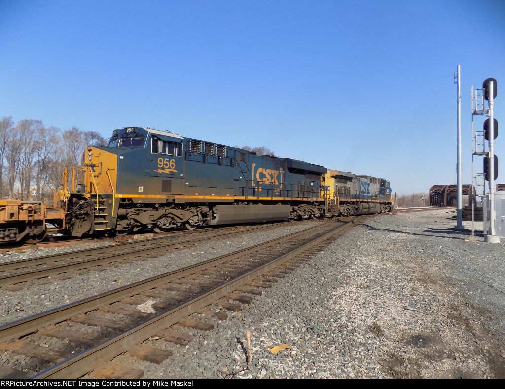 CSX 245